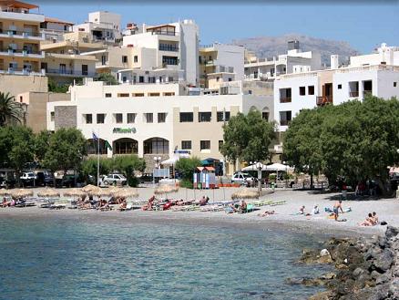 Kitroplateia Beach is a town beach of Agios Nikolaos in Crete